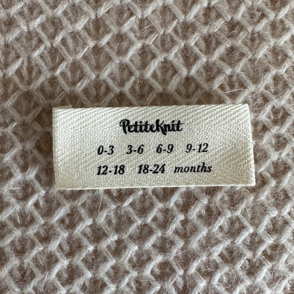 Label with baby sizes, 2,90